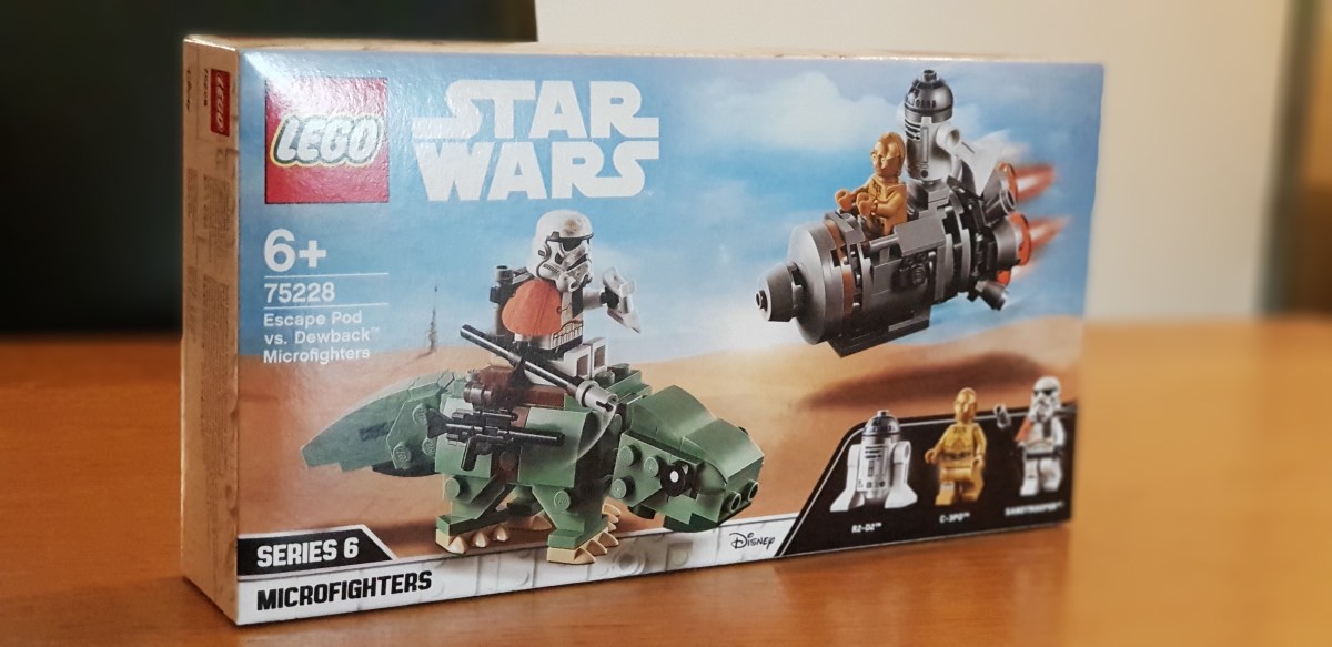 Review: LEGO® 75228 Escape Pod vs. Dewback Microfighters ...